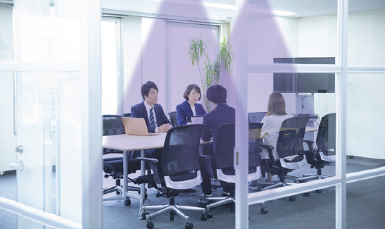ウイルス抑制・除菌用UV照射器 UVee | 東芝ライテック(株) ウイルス抑制・除菌用UV照射器 UVee | 東芝ライテック(株)